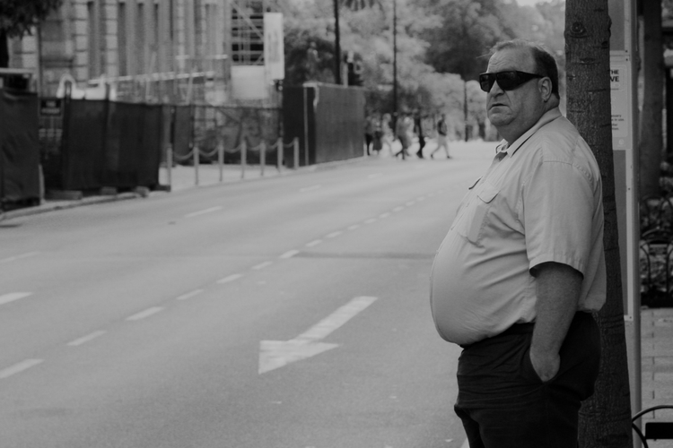 Why Is It Harder for Men to Lose Weight After 40? | The Man Shake